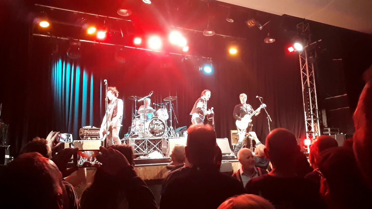 Eddie Tenpole Tudor and the Sex Pistols Experience - Swords of a ...