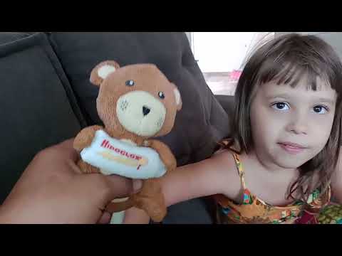 novos presentes. Ursos de pelúcias. Sophia kids está com muitos brinquedos novos. Infantil vídeo.