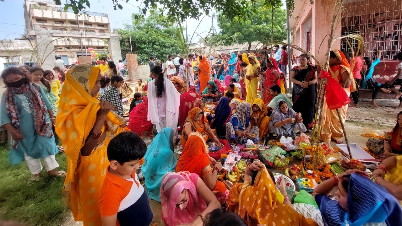 जितिया व्रत पूजा ! ज्यूतपुत्रिका पर्व बनारस ! Jitiya Pooja In Varanasi ...