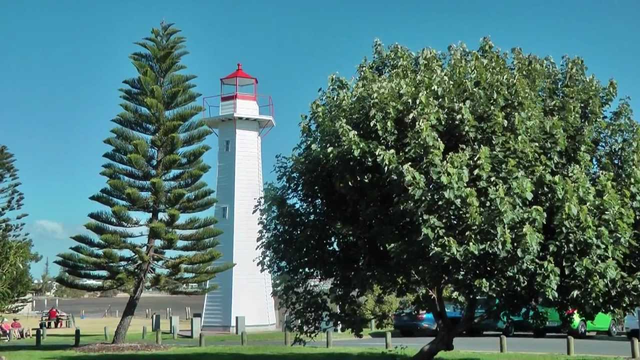 Cleveland Point Lighthouse & playground - YouTube