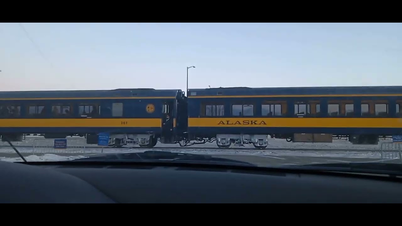 Alaska RR morning train at 9:50 AM (1/20/2024) - YouTube