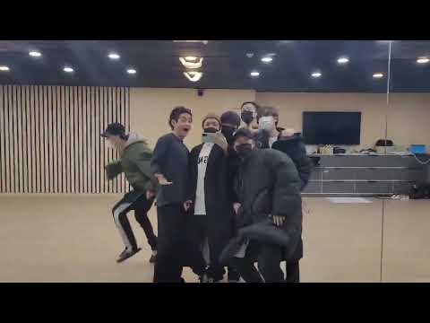 BTS reaction on Billboard hot 100 twitter update 01/12/2020