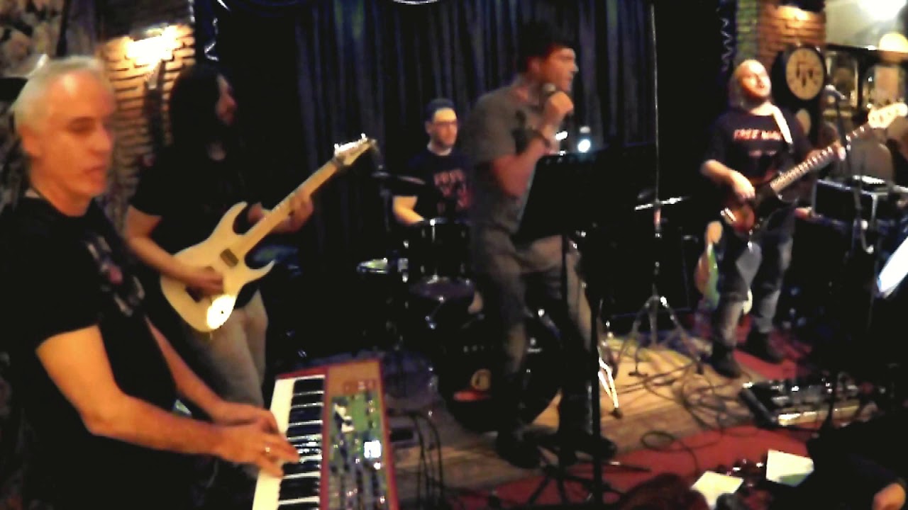 Free Walk Band live Perfect Strangers - YouTube