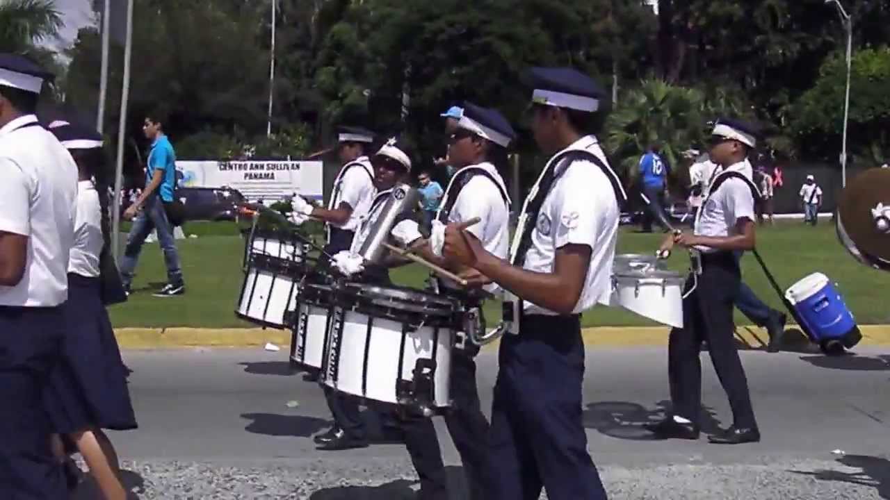 Instituto Fermin Naudeau Desfile del Mes de la Cinta Rosada y Celeste ...