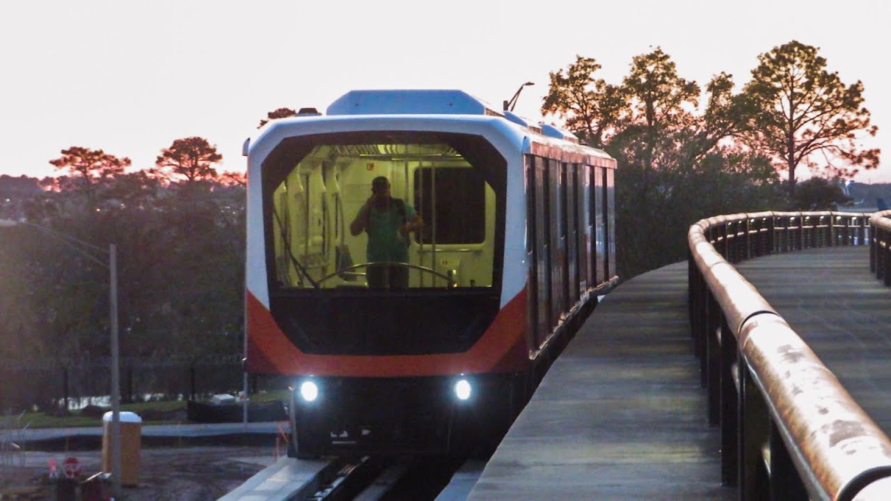HD/60p: APM Tram Ride from the Terminal to Gates 1-29 at Orlando ...