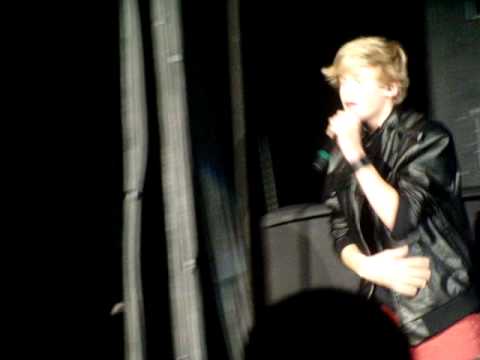 Cody Simpson-IYIY-12/01/10,Rochester NY - YouTube