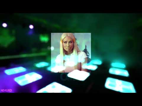 iggy azalea – omg but you're alone at the club