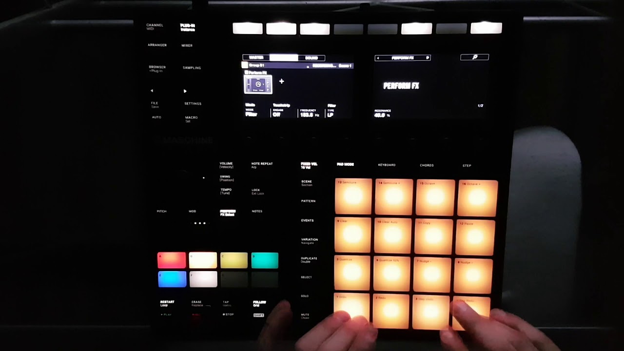 Soulful 70s chops / Hip Hop beat / Maschine Finger Drumming - YouTube