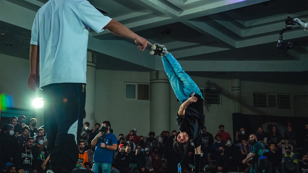 Who will win the Battle?B-Boy MJ or B-Boy Hitman? - YouTube