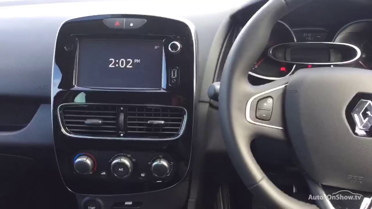 RENAULT CLIO ICONIC TCE RED 2018 - YouTube