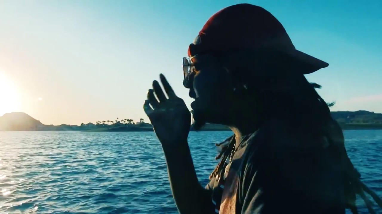 Levell - Meet Me Outside - YouTube