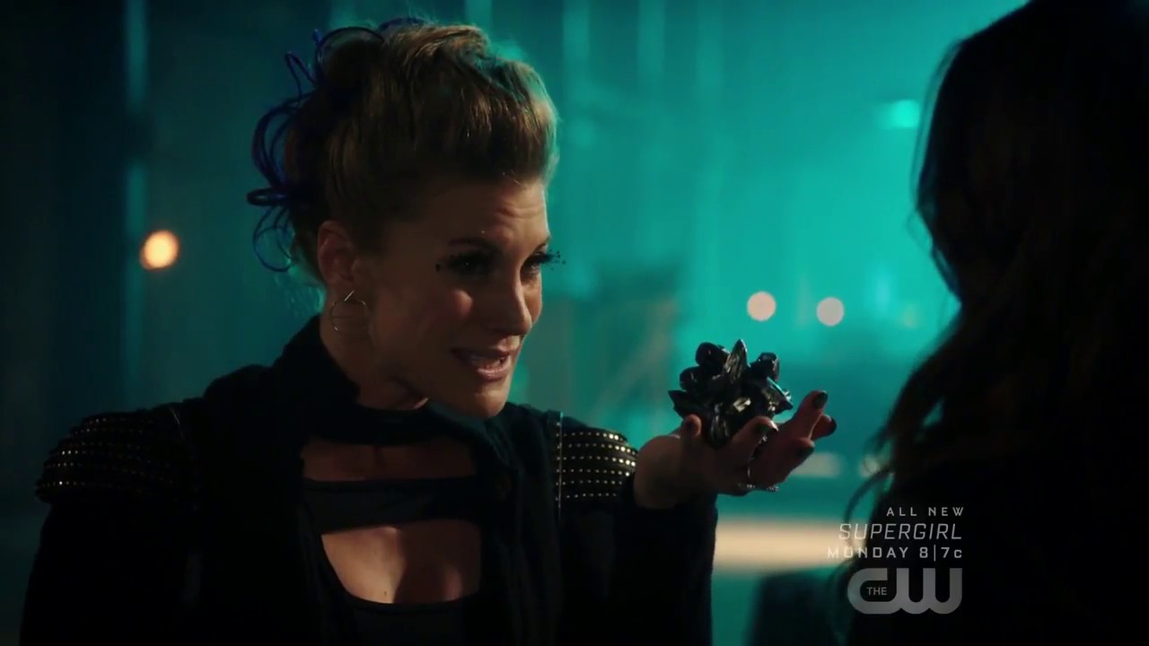Amunet Helps Killer frost Flash 04x21 S04E21 - YouTube