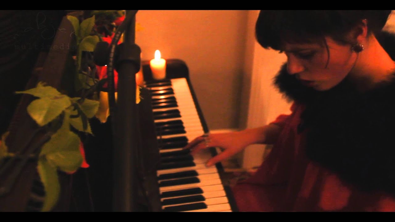 Annaca - Delilah Live Acoustic Session - YouTube