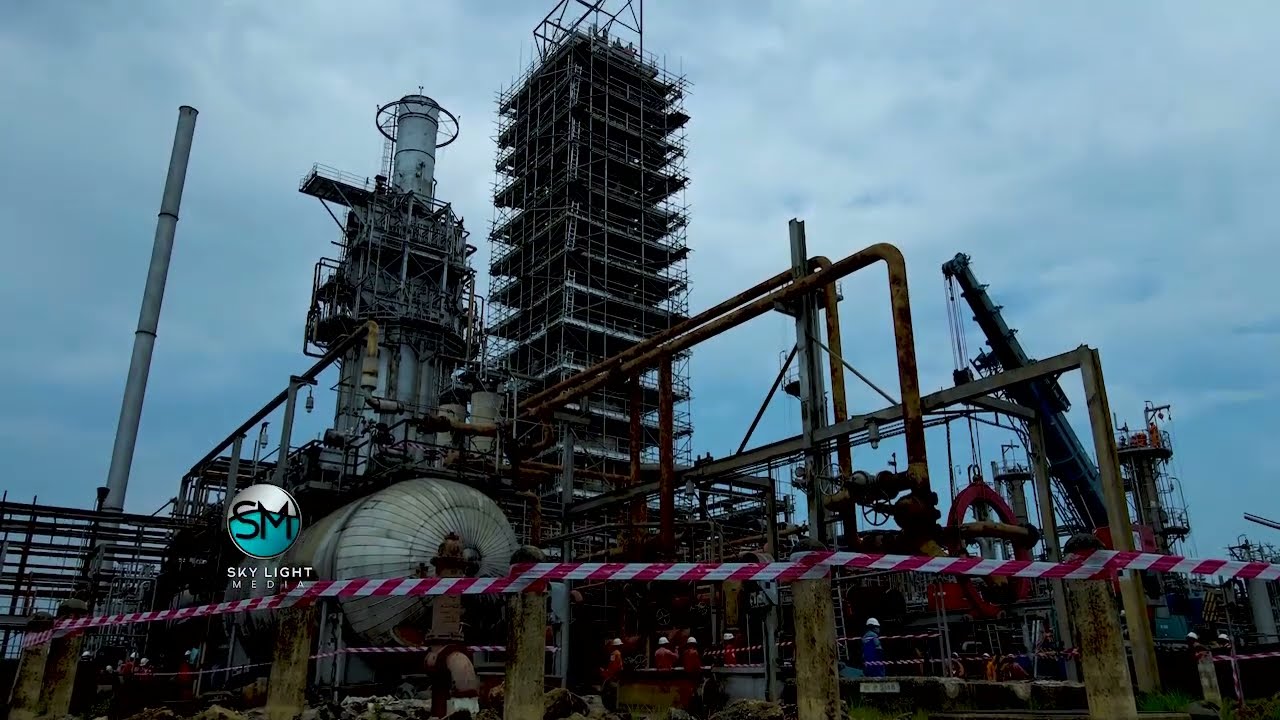 THE PORT HARCOURT REFINERY AERIAL VIEW - YouTube