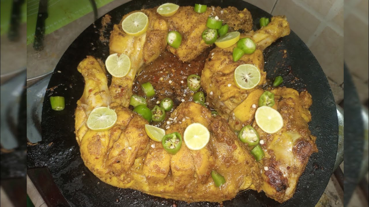 Chicken tawa recipe||Chicken tawa piece by Food with Sumaira - YouTube