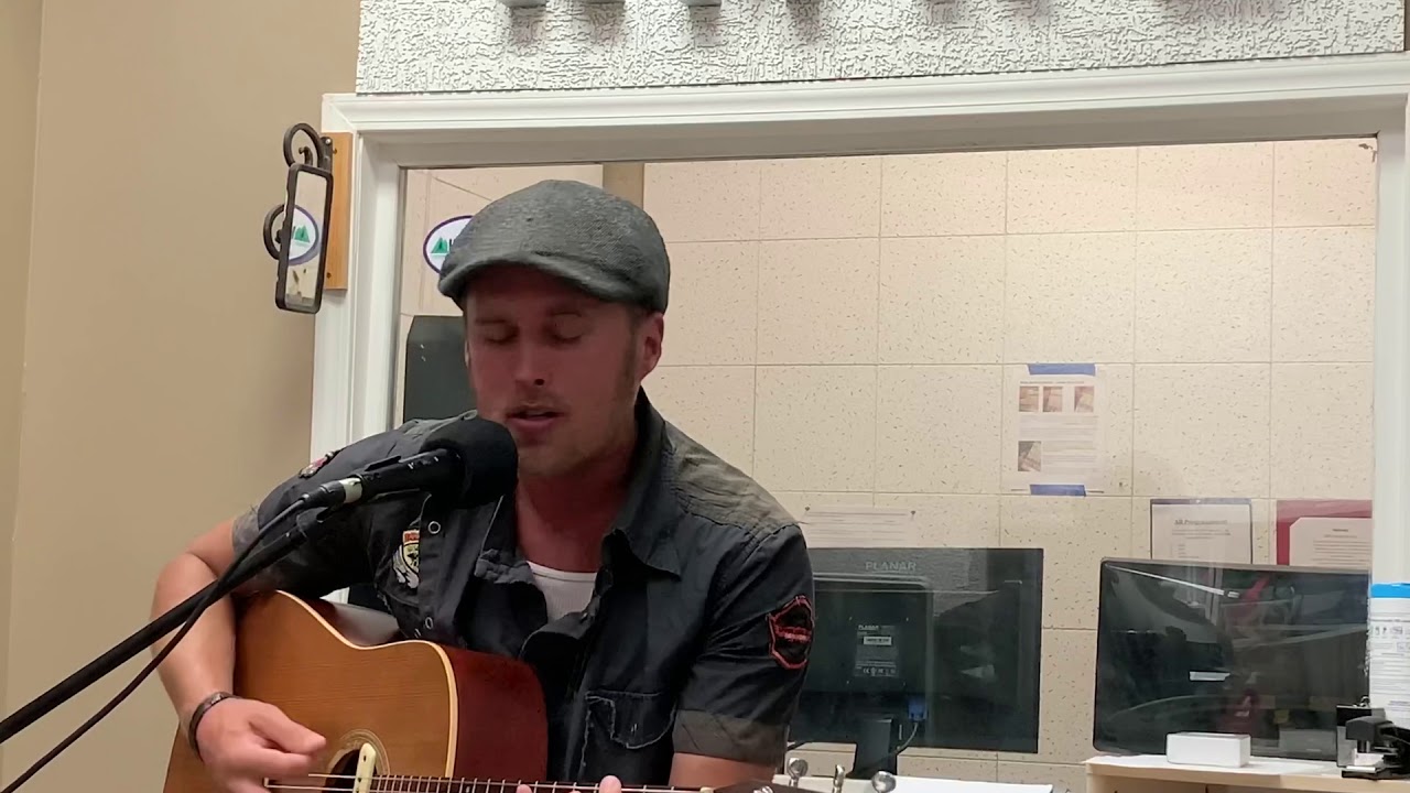 Chris Eger (of The Chris Band) - “Eating Crow” 6/20/2020 at the KMRE ...