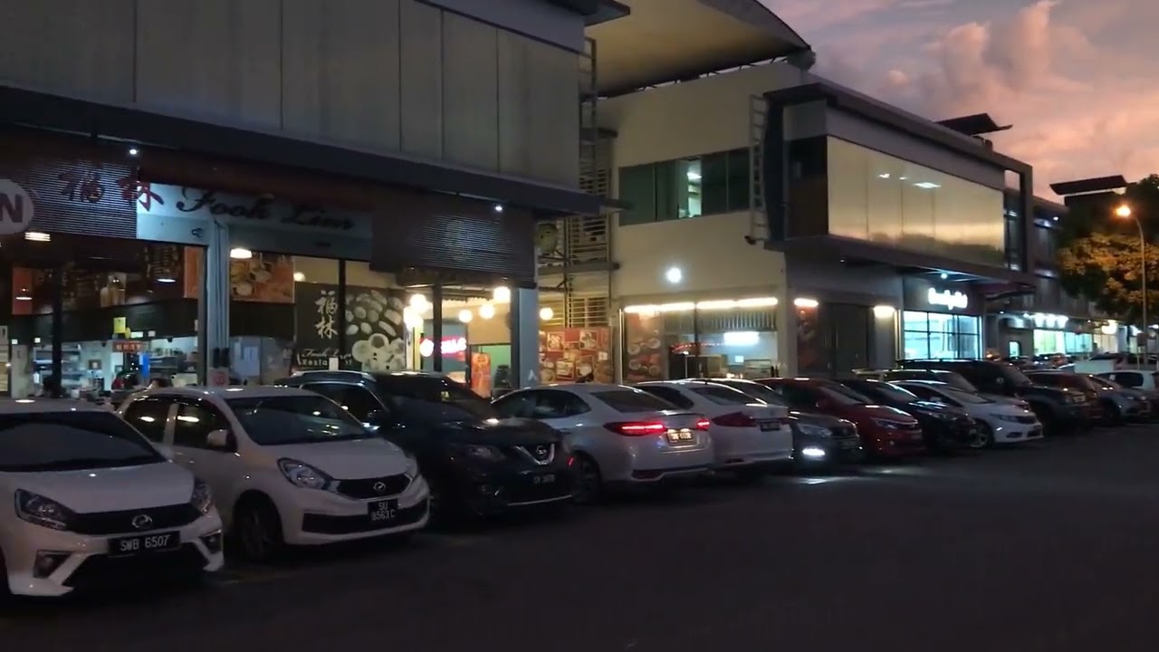 Enjoy 88 Marketplace Kepayan Kota Kinabalu, Sabah! - YouTube