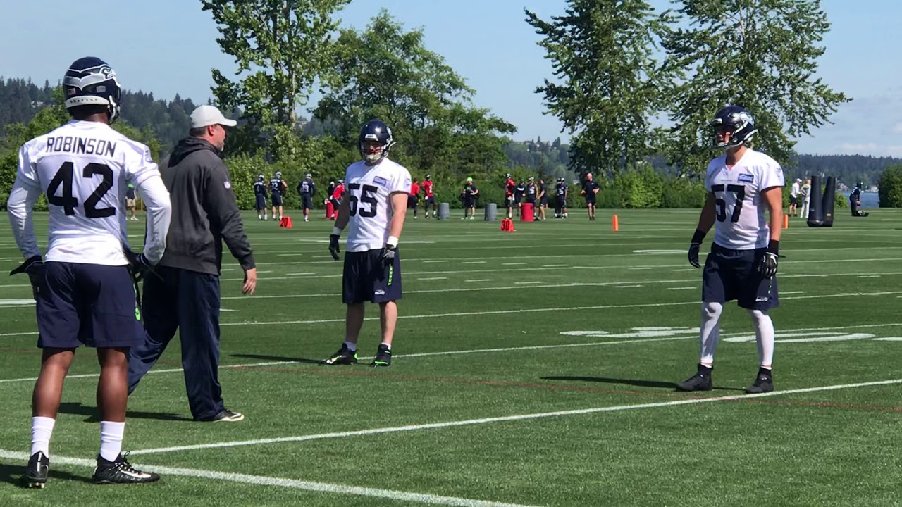 Linebackers pass coverage - YouTube