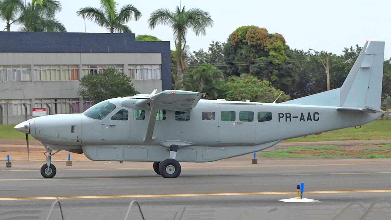 Cessna Grand Caravan 208B - YouTube