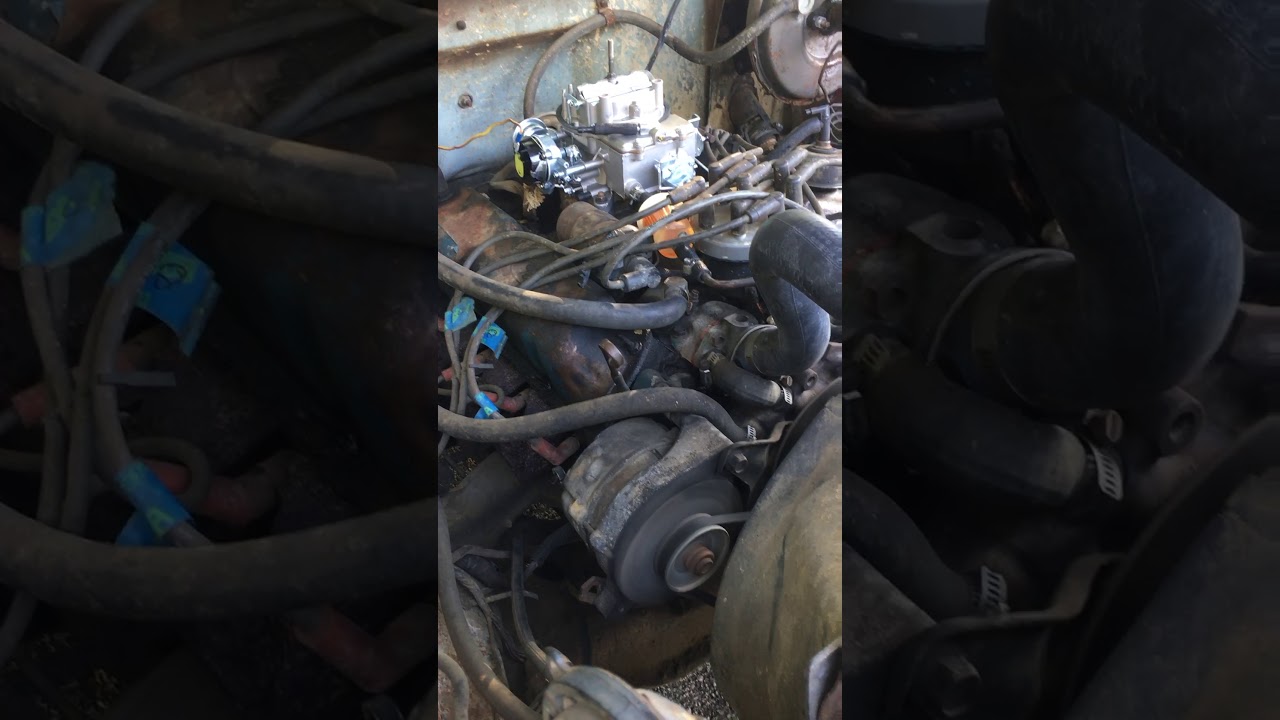 Ford F150 302 V8 strange clanking noise - video 1 - YouTube