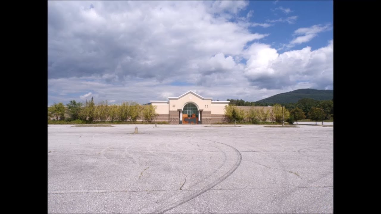 The abandoned Diamond run mall - YouTube