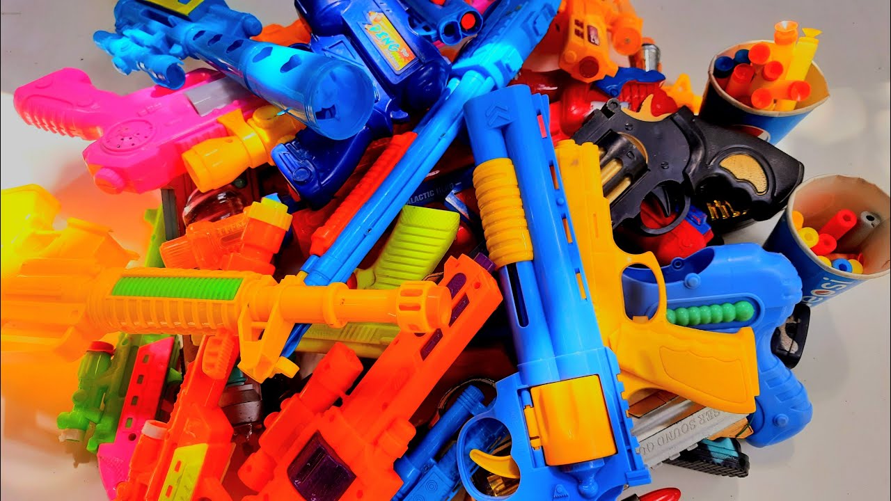Grabbing some guns toys potato chips from all, there isn't a man who ...
