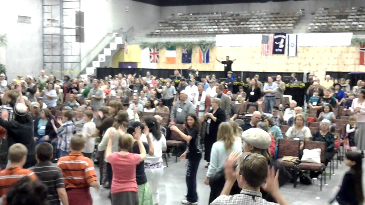 Davidic dancing first day of Feast of Tabernacles.mp4 - YouTube