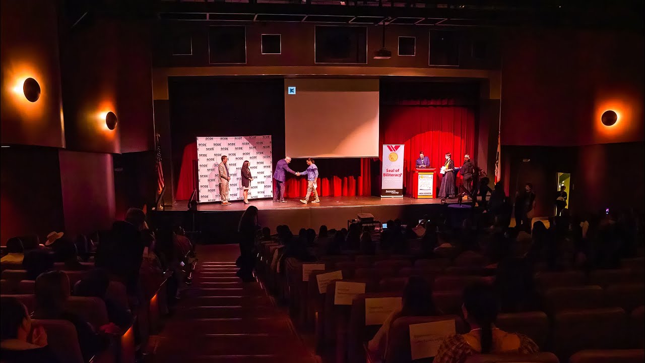 Ceremony Recognizes Students for Seals of Biliteracy in 2023 - YouTube