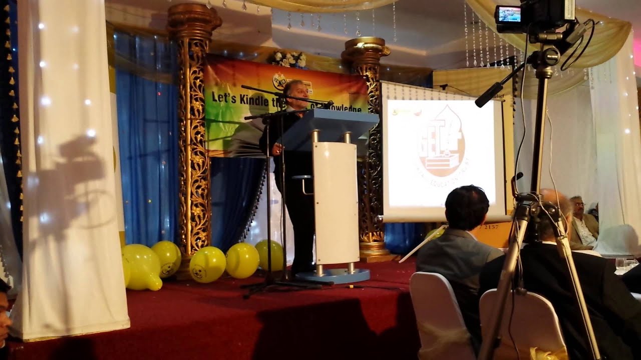 Orya Maqbool Jan Speech - YouTube