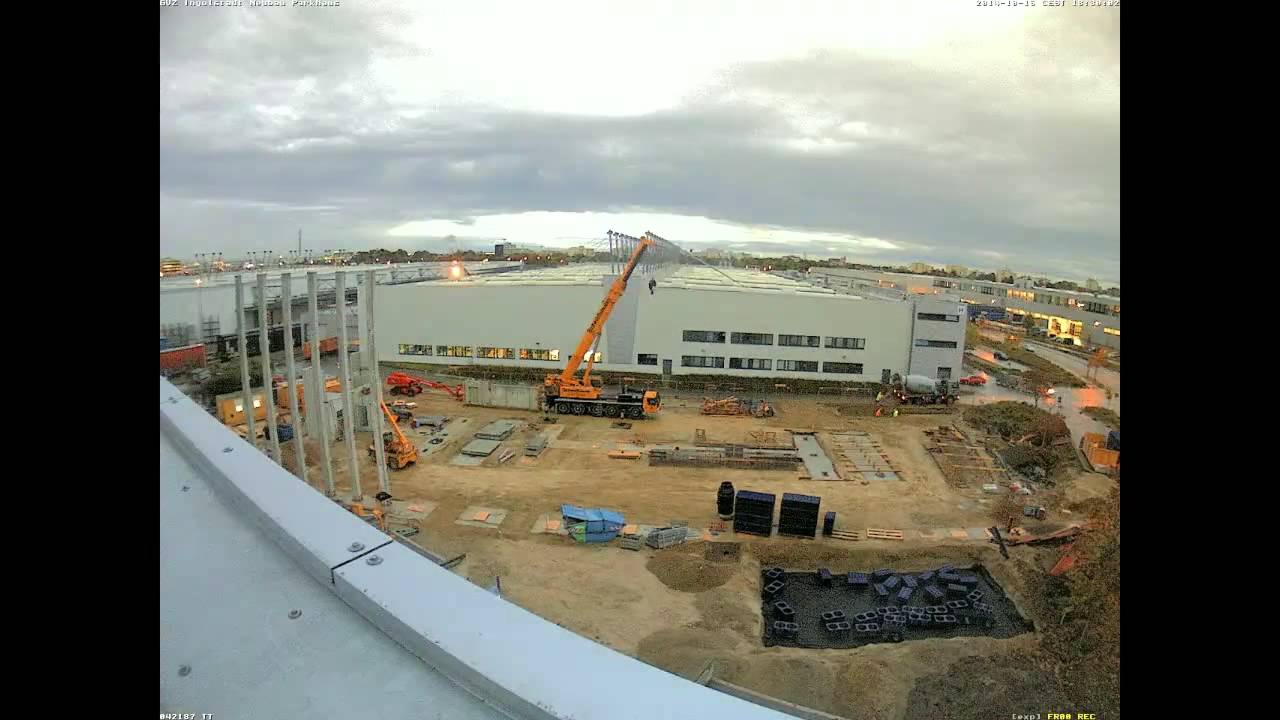 Bau des Parkhauses neben dem Hotel im GVZ Ingolstadt - Zeitraffer - YouTube