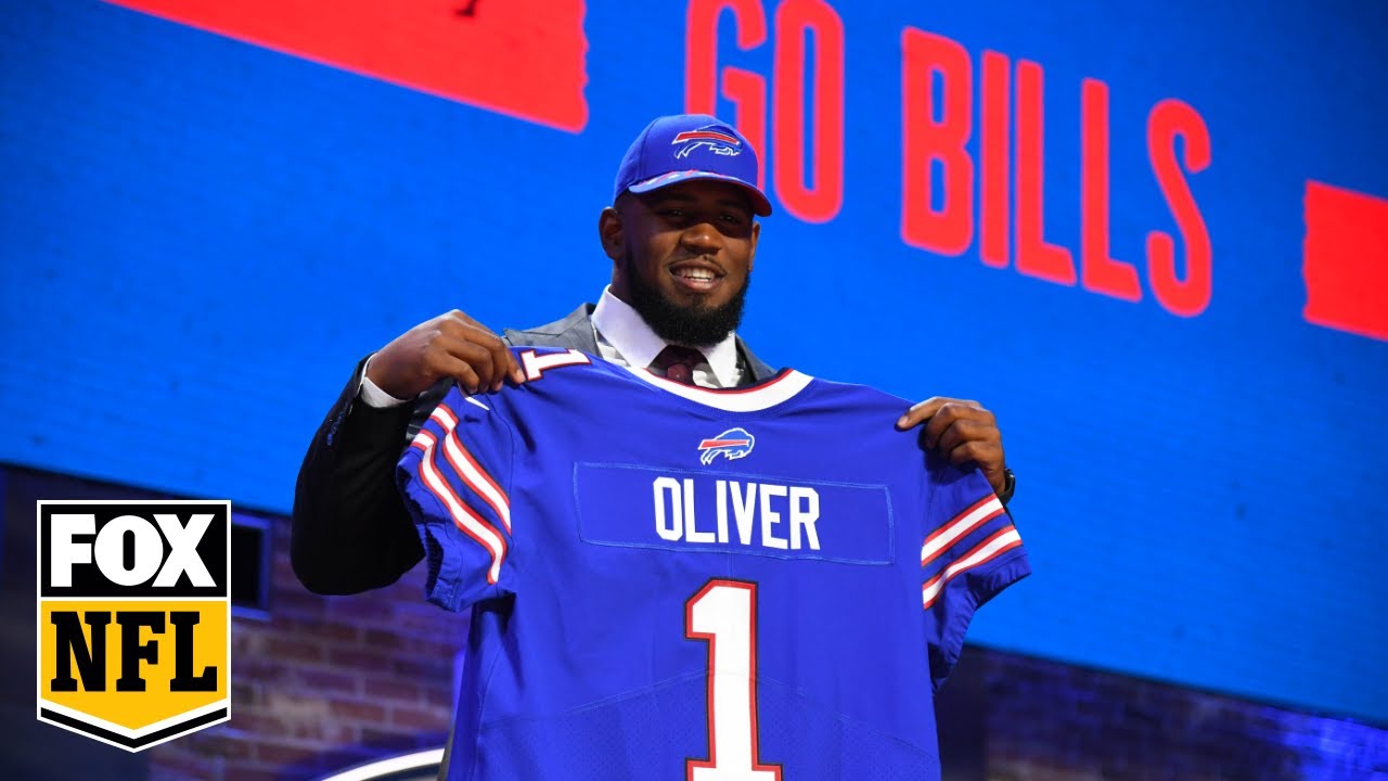 Ed Oliver hopes to learn from Bills alum after being selected by ...