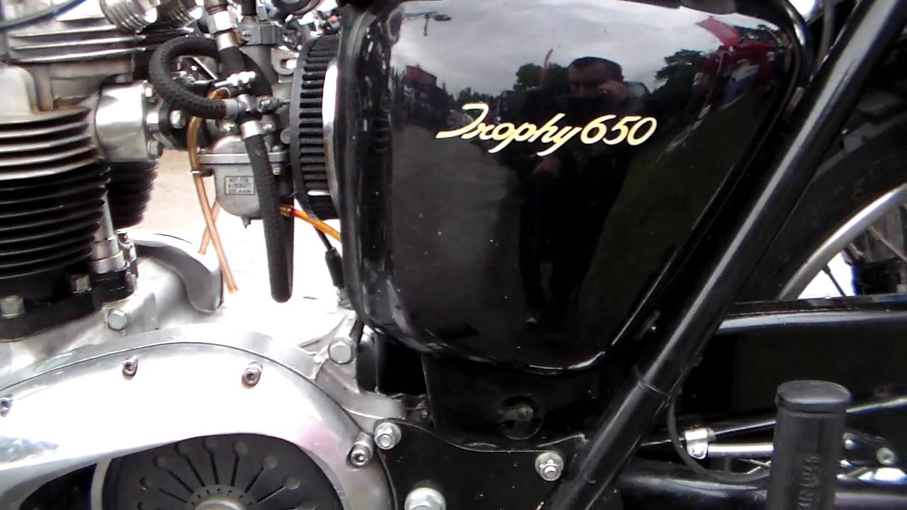 TRIUMPH TROPHY 650 - RACE 61 FINOWFURT 2013 - YouTube