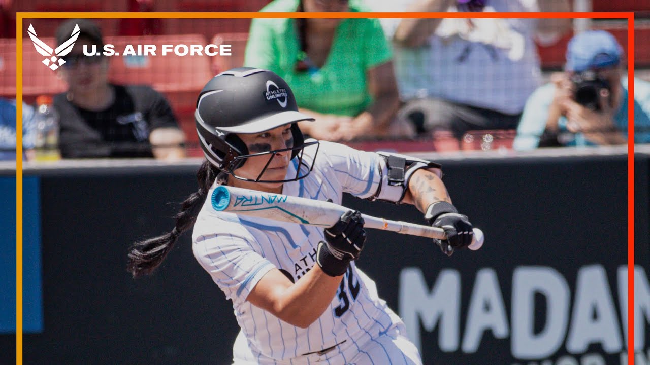 Sierra Romero's walk-off squeeze bunt | Play of the Year Nominee - YouTube