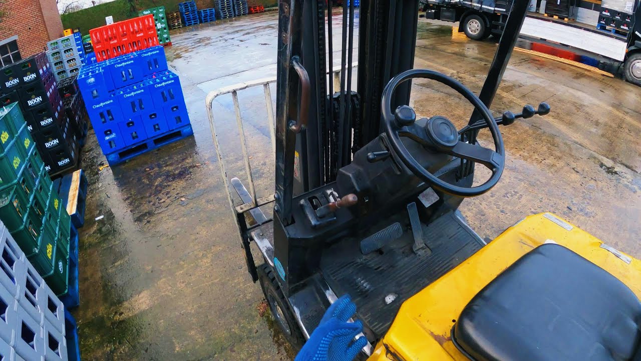 Today I drove a Forklift Truck | POV Truck Driving - YouTube