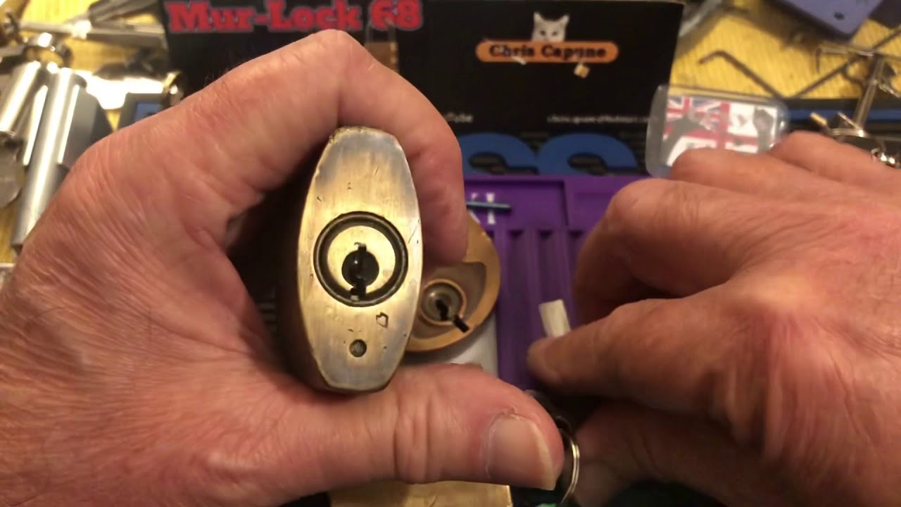 #1281 Different Corbin locks and how to open them - YouTube