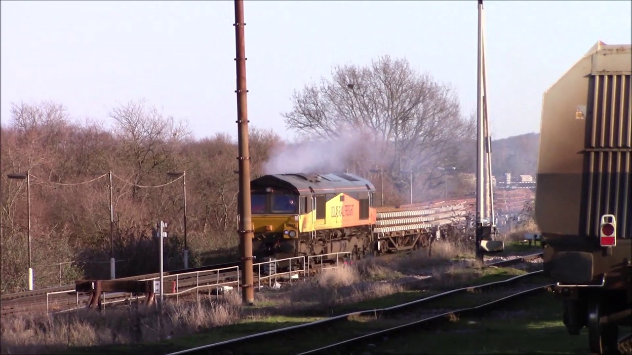 Colas Engineering Train at Hoo Junction 18/1/20 - YouTube