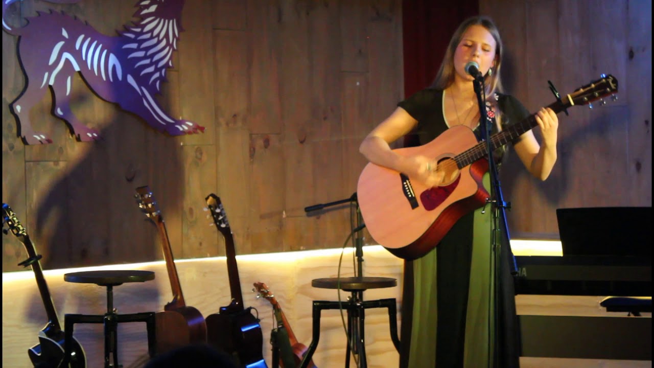 Anna Lear Pinkney - Dutch Iris - YouTube