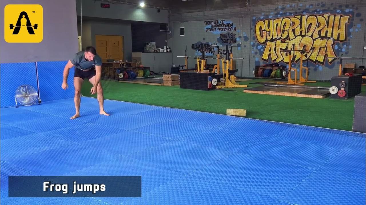 Frog jumps - YouTube
