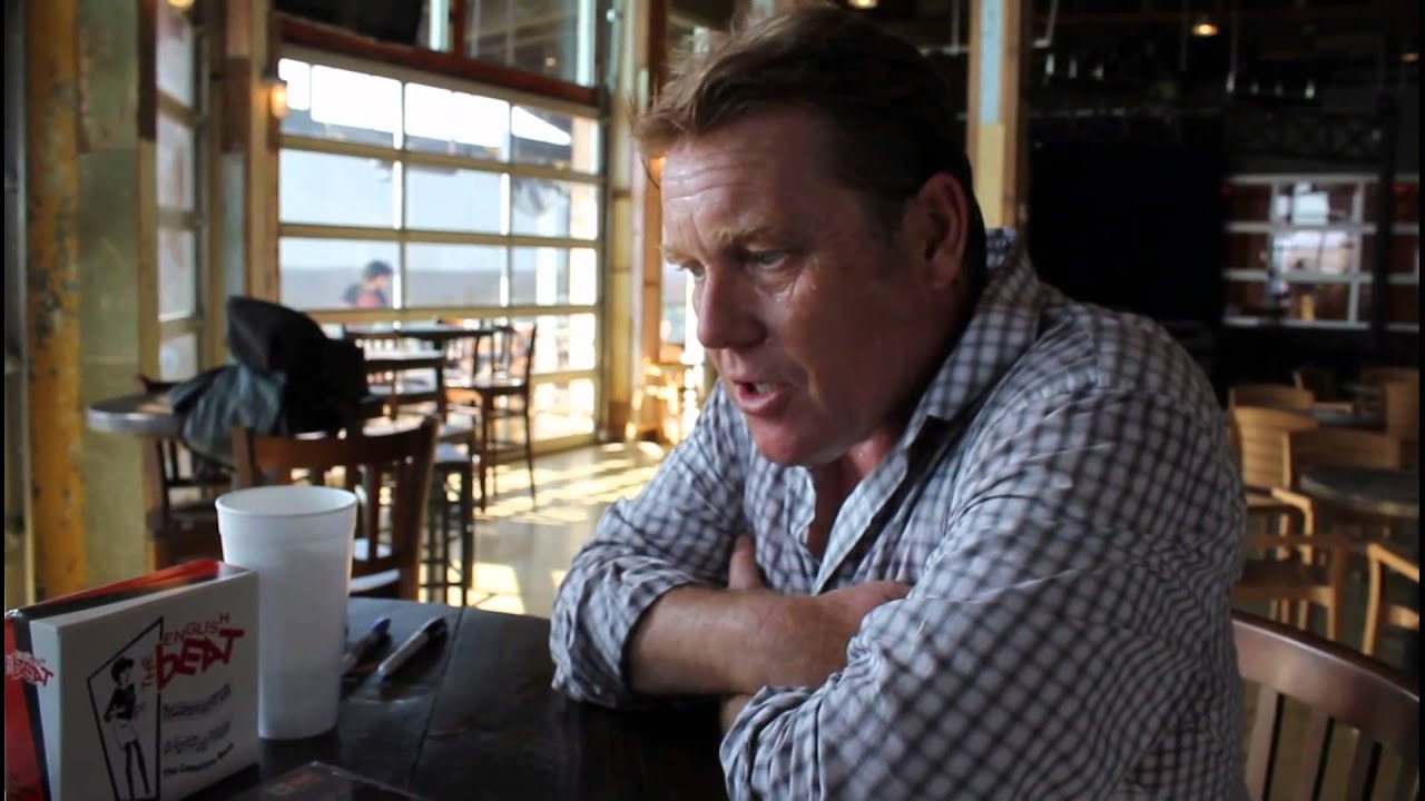 Examiner interviews The English Beat's Dave Wakeling - YouTube