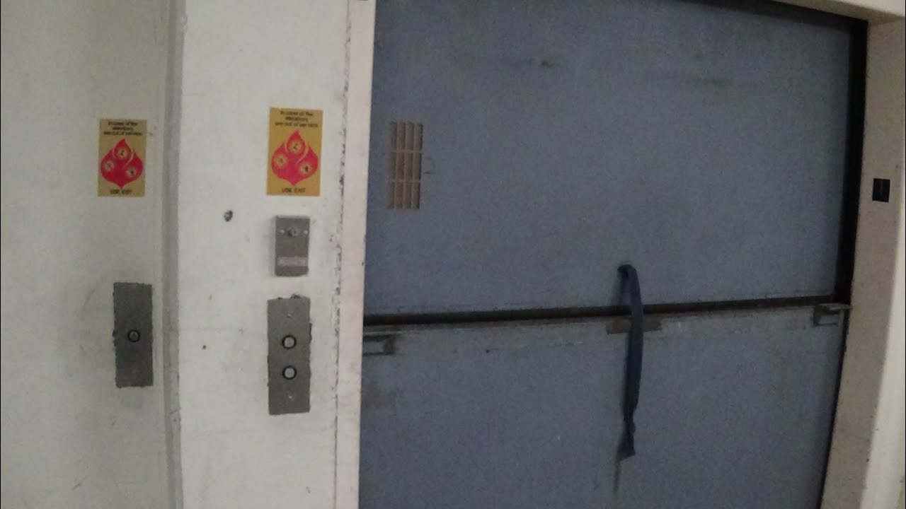 1995 Montgomery Hydraulic Freight Elevators @ The Outlet Collection ...