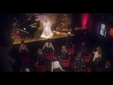 Dana Winner & Scaletta Kids Rudolph The Red Nosed Reindeer - YouTube
