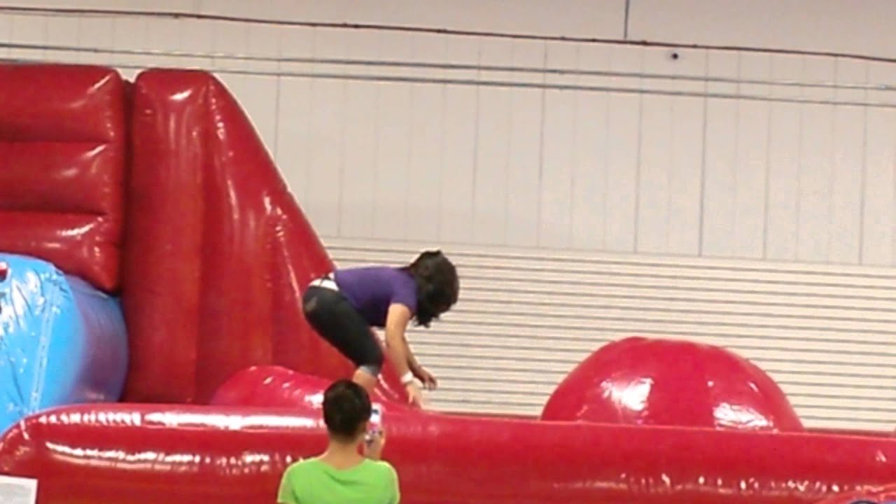 Wipeout attempt fails - YouTube