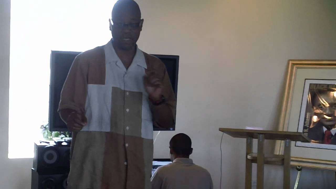 Harold Lucas Discusses: Bronzeville Visitor Information Center - YouTube