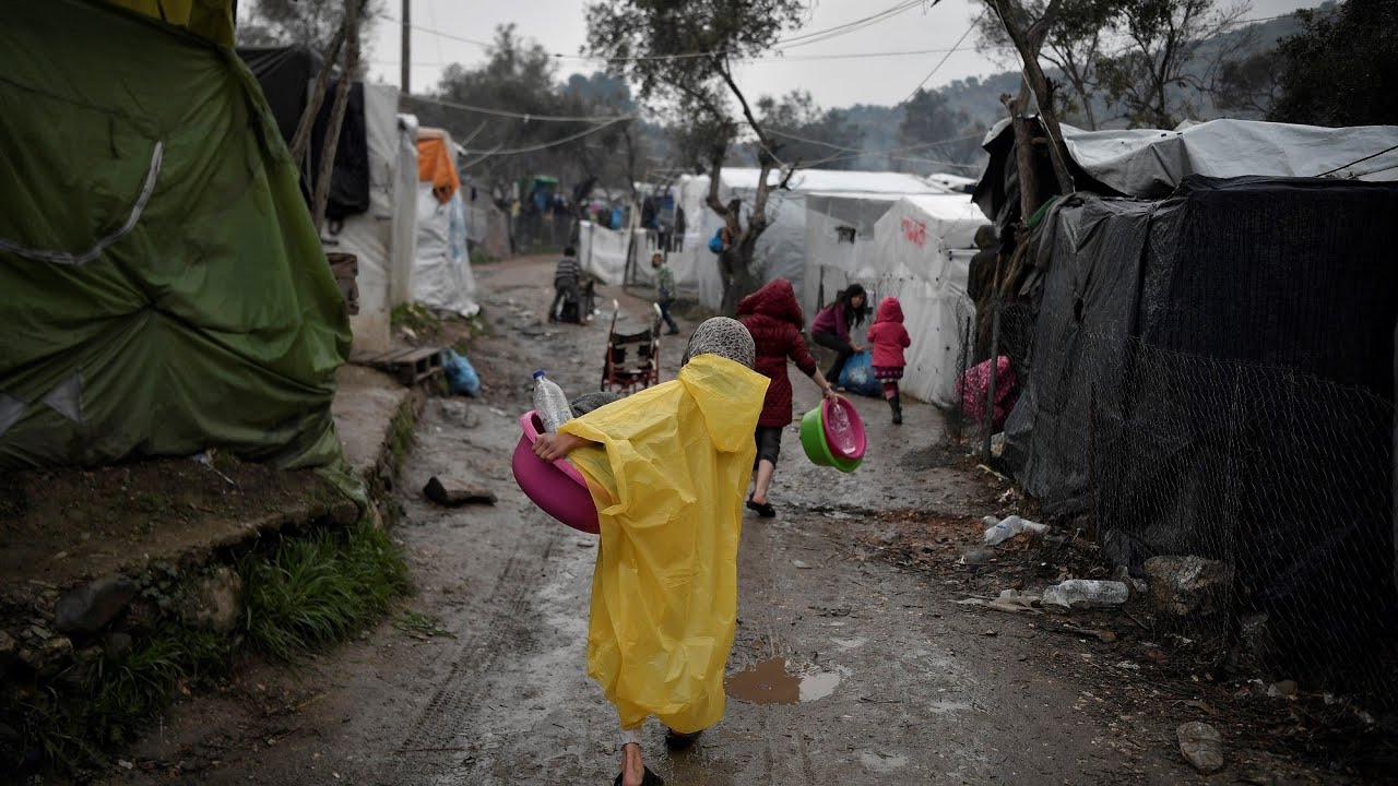 Self-isolation is impossible for refugees on Greek islands - YouTube