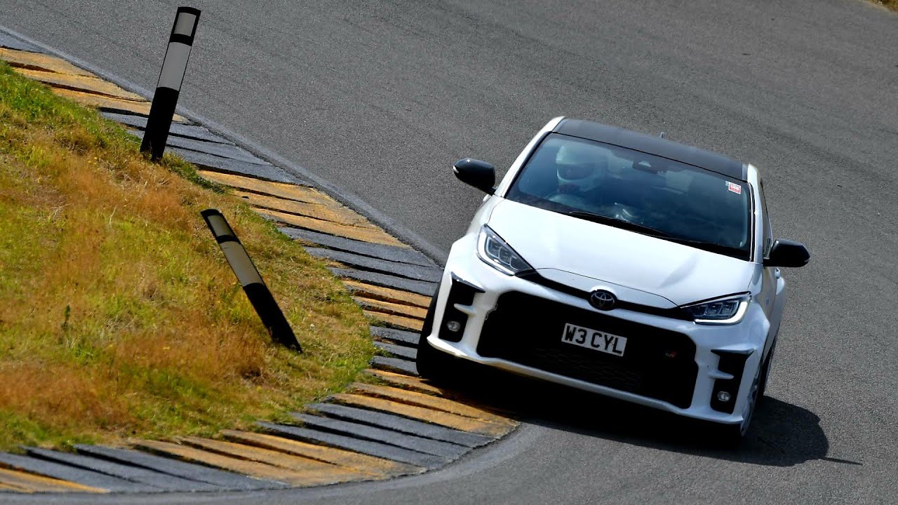 Toyota GR Yaris Track Day - Anglesey International GP - 02/08/21 - YouTube