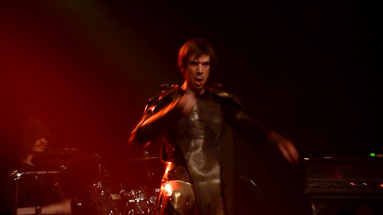 GLORYHAMMER The Hollywood Hootsman - YouTube