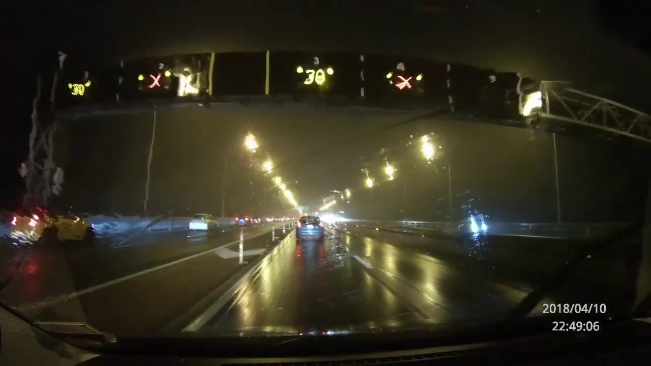 Auckland Harbour Bridge Crossing in Storm on 10th April 2018 - YouTube