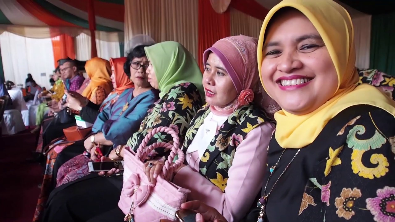 RSM Padang Eye Center - YouTube