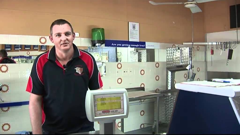 Luke O'Dea, Gleeson Quality Meats manager, Chinchilla - YouTube