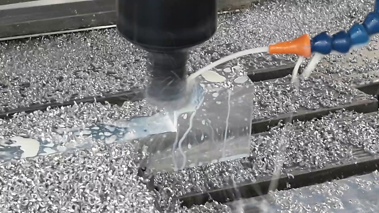 Maho 900C Aluminium Milling - YouTube